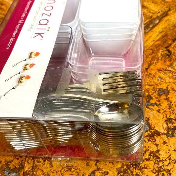 Sabert Mozaik | Dining | 96 Piece New Appetizer Set New In Unopened Box ...